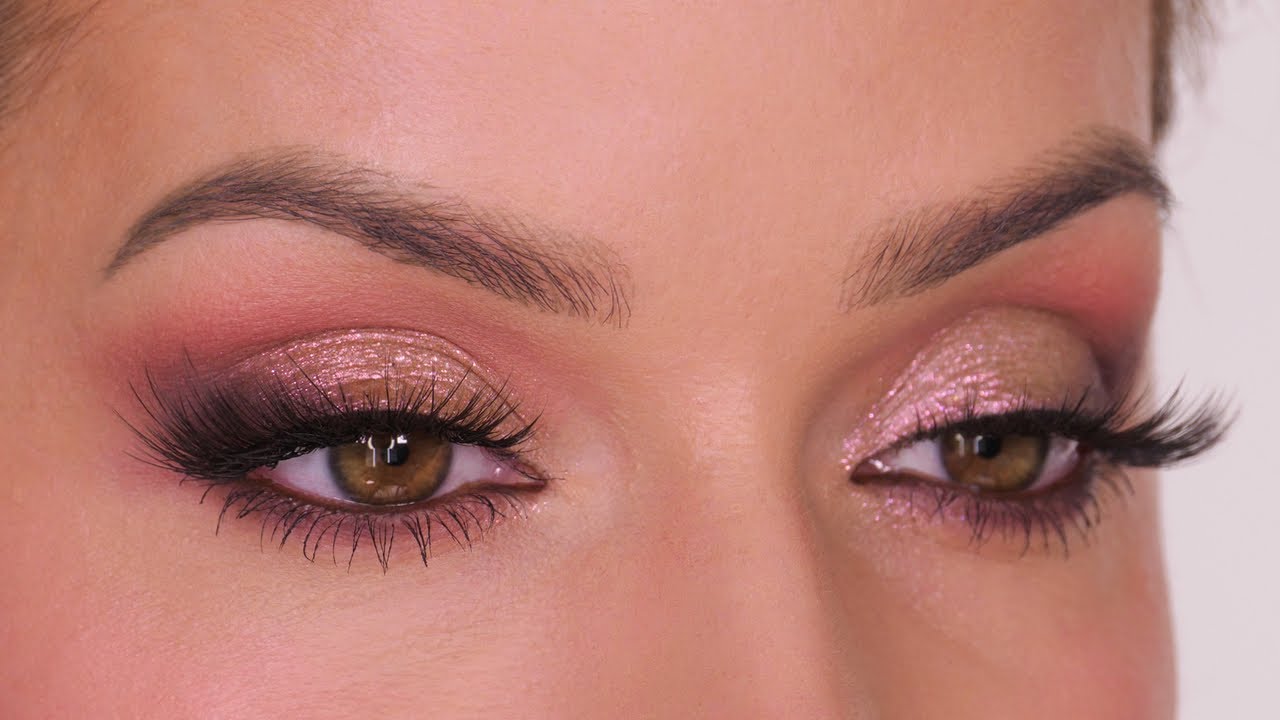 MUST-HAVE Foil Eyeshadow For The Party Season!! Classy Makeup Tutorial ...