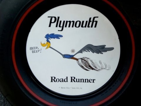 A short drive with the Road Runner and new promo wheel discs - YouTube