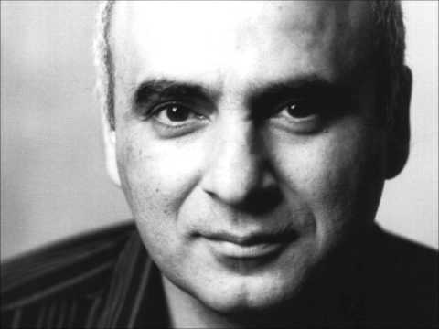 Bui Doi - Peter Polycarpou (A Night of a 1000 Voices) - YouTube