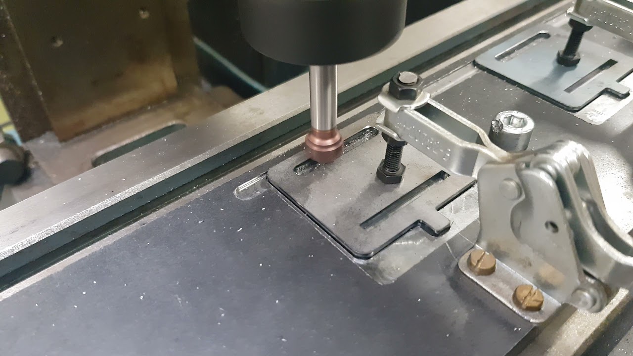 mach3 mill cnc - frezarka cnc - YouTube