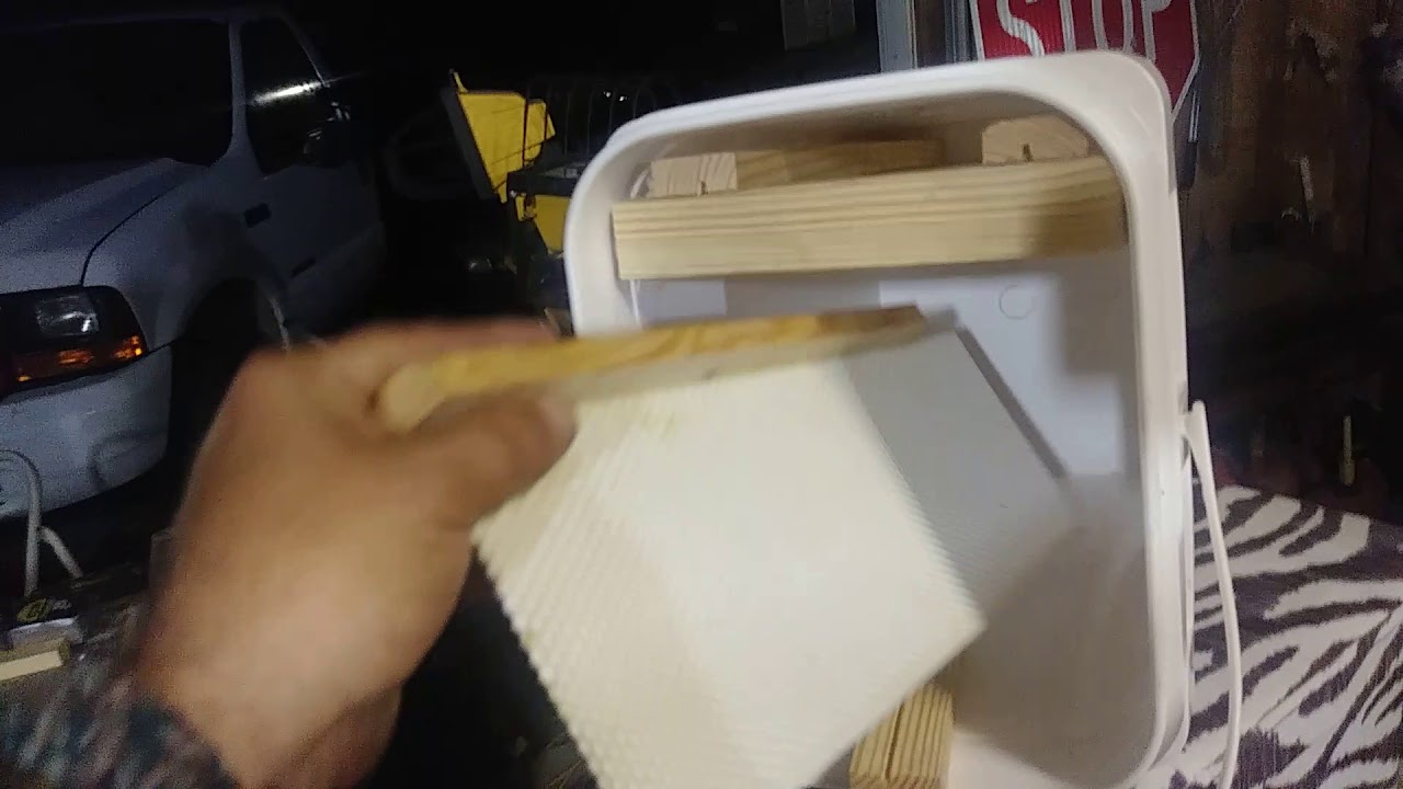 Swarm trap bucket - YouTube
