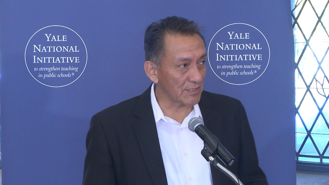 Roy Tracy on the Diné Institute for Navajo Nation Educators - YouTube