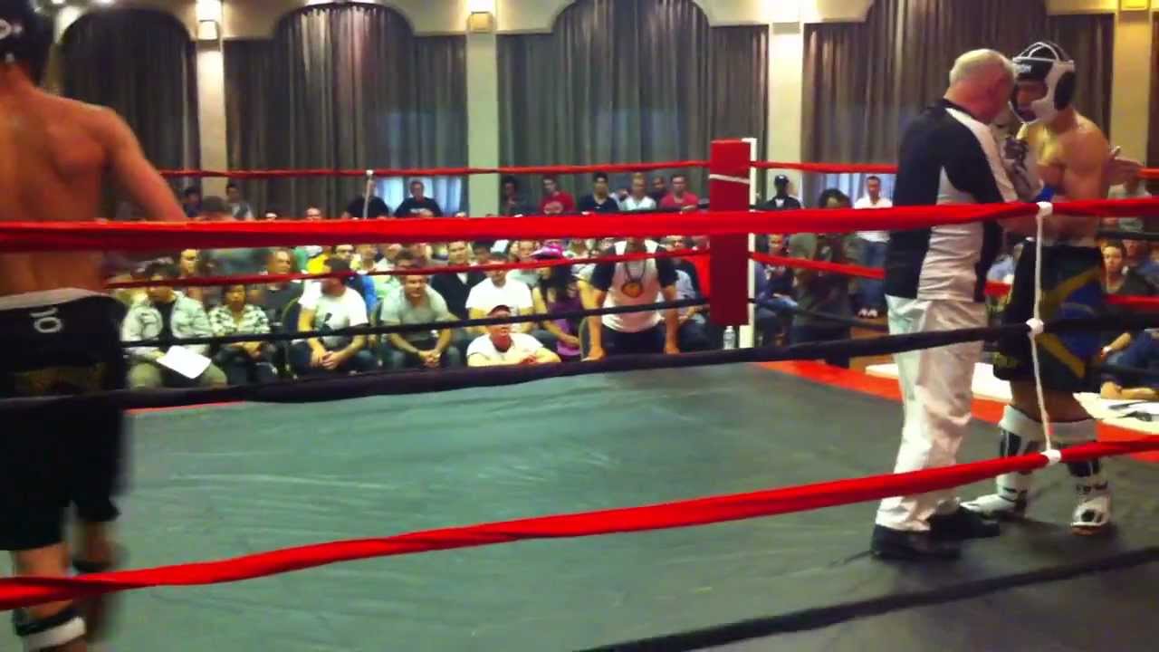 Nick Waite VS Guillaume Leclerc - YouTube