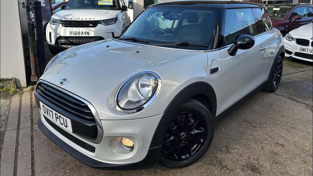 Mini Hatch Automatic - YouTube