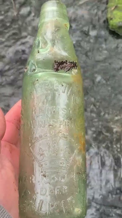Reid brothers Falkirk codd found Mudlarking & bottle digging Scotland - YouTube