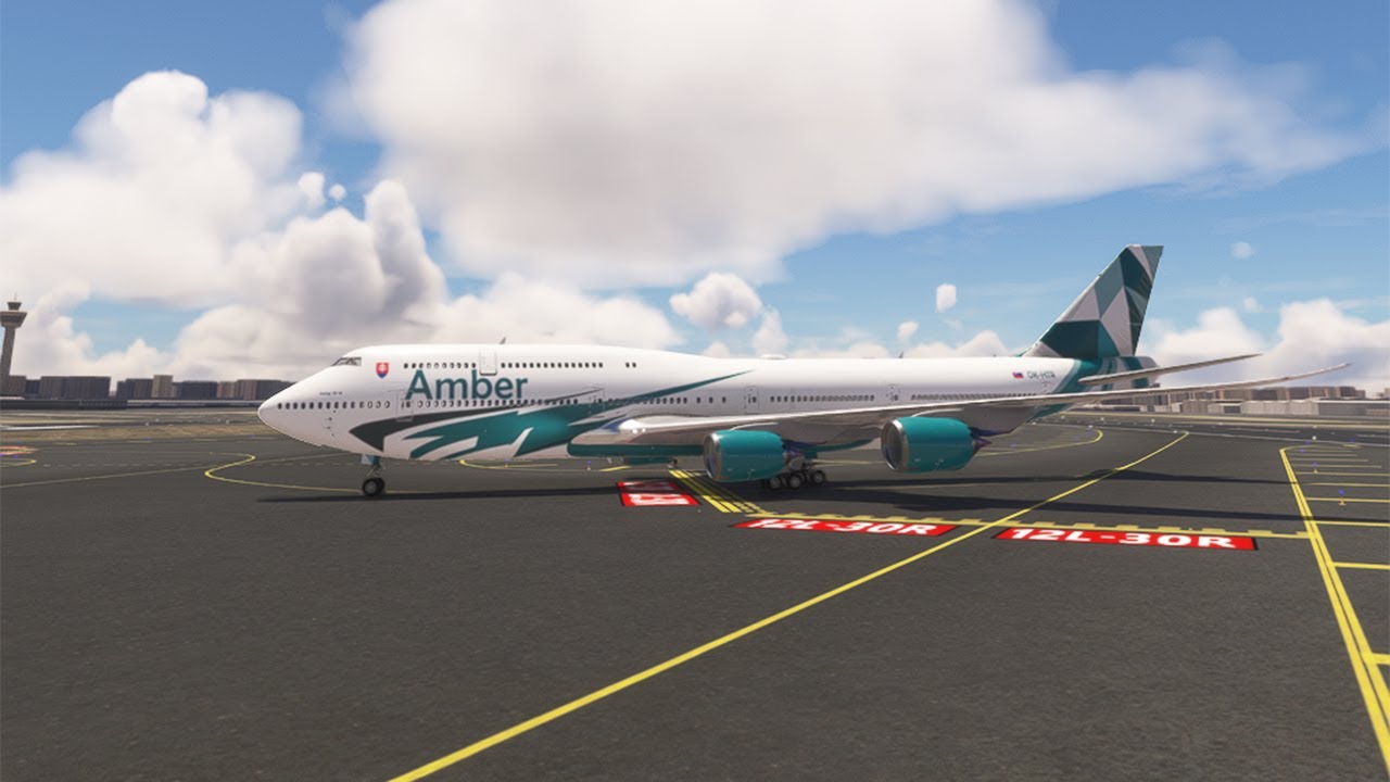 Beautiful Landing of Amber Airways Boeing 747 at Dubai International ...