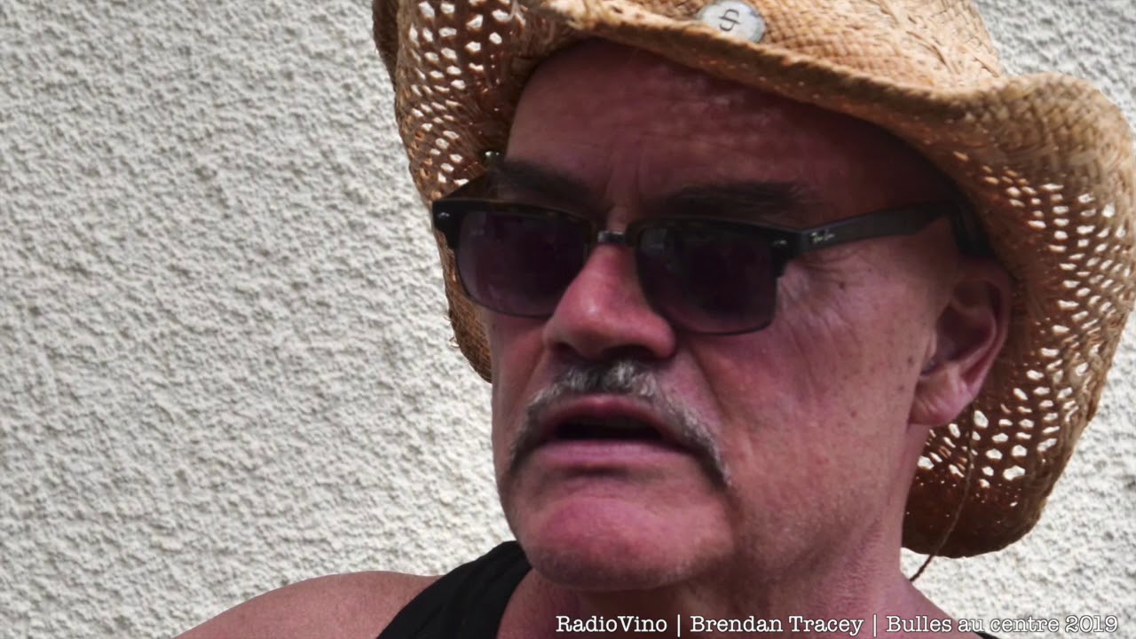 RadioVino | Brendan Tracey | Bulles au centre 2019 - YouTube
