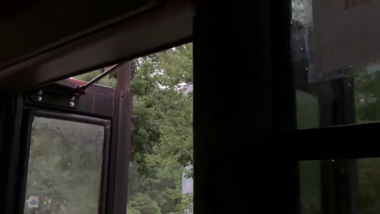 2018 Thomas C2 Electric Door - YouTube