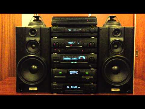 BEAUTIFUL HI FI KENWOOD STEREO SYSTEM