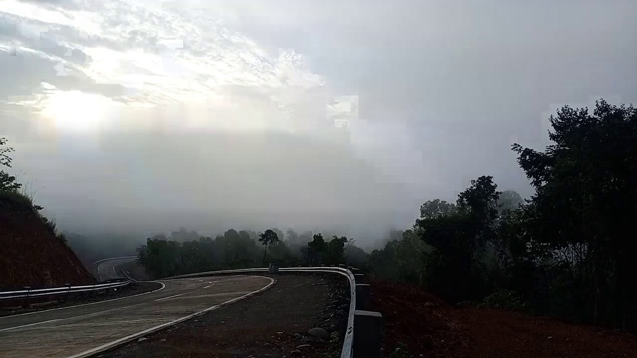 Sitio Tala Road Foggy Morning plus Sea of Clouds sa Mt. Maybaring - YouTube