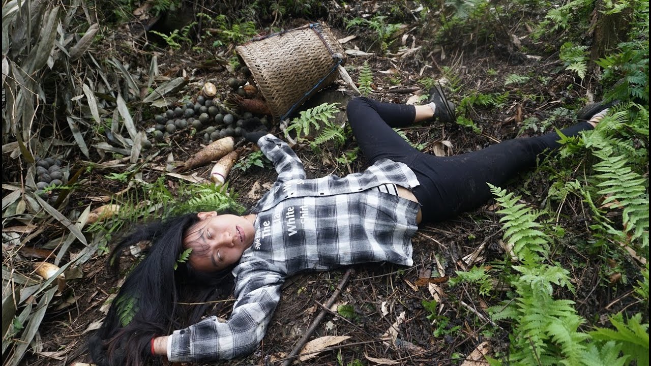 Going into the forest to dig bamboo shoots. Accidents happen. Life in ...