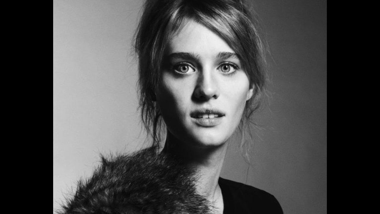 Маккензи Дэвис (Mackenzie Davis) musical slide show - YouTube