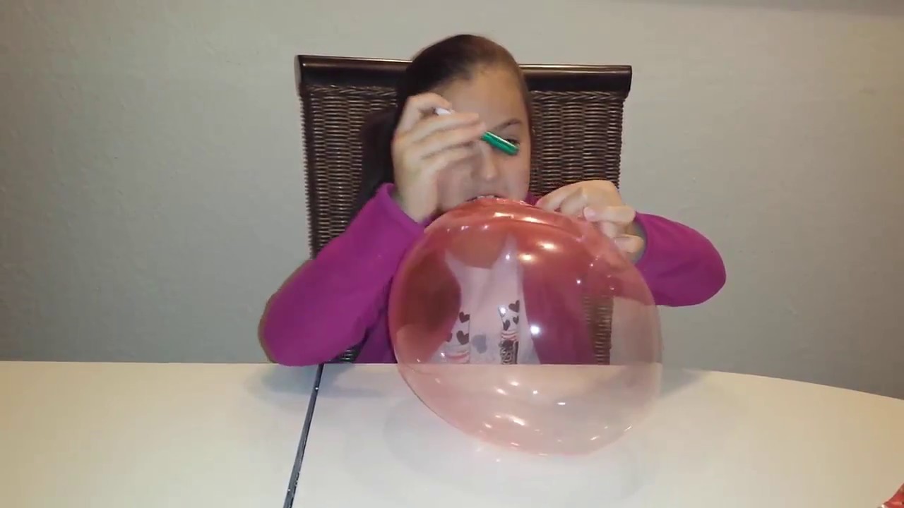 Super Elastic Bubble Plastic | Spiel Spass Spannung mit Joline - YouTube