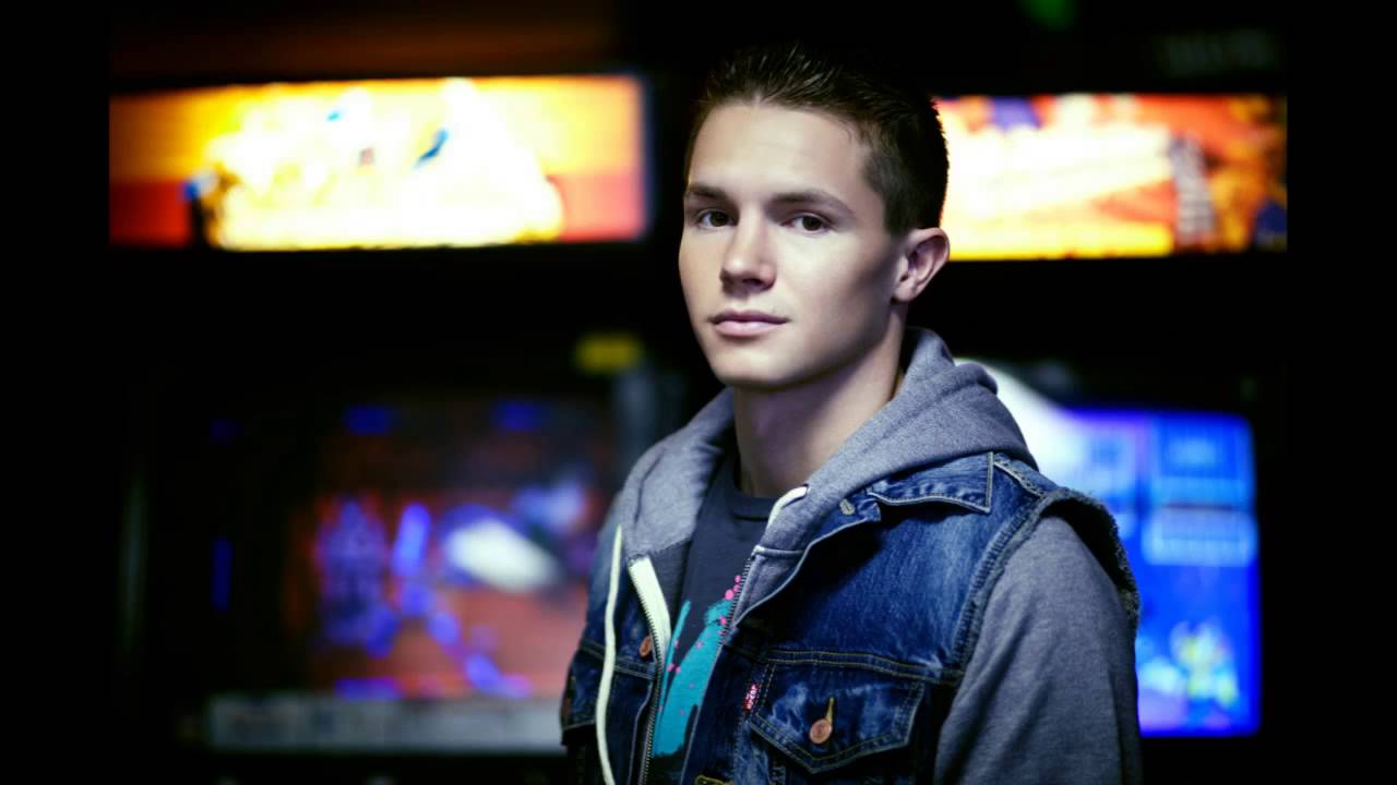 Bliss feat. Austin Burke - YouTube