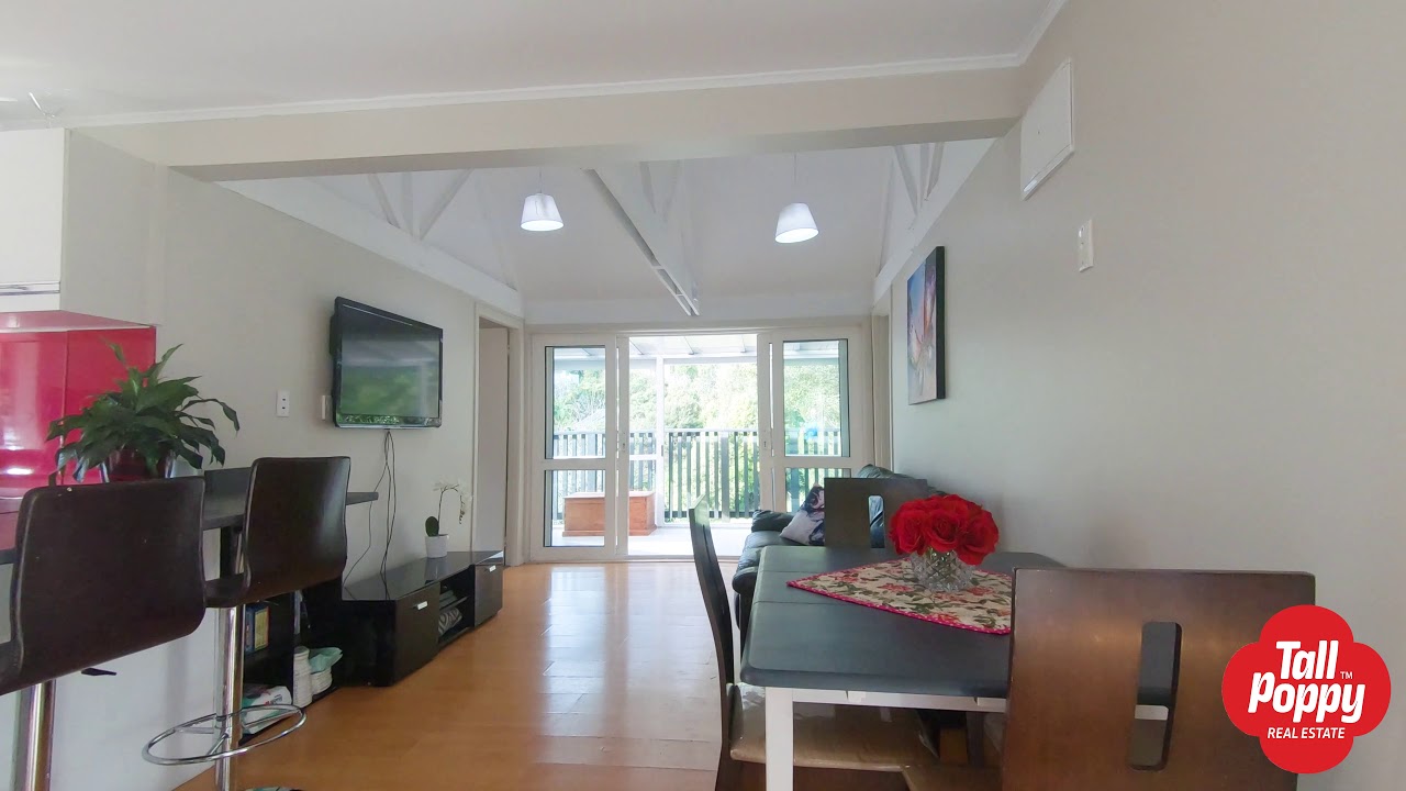 24 Ngahere Street - TREE TOP TREASURE - YouTube