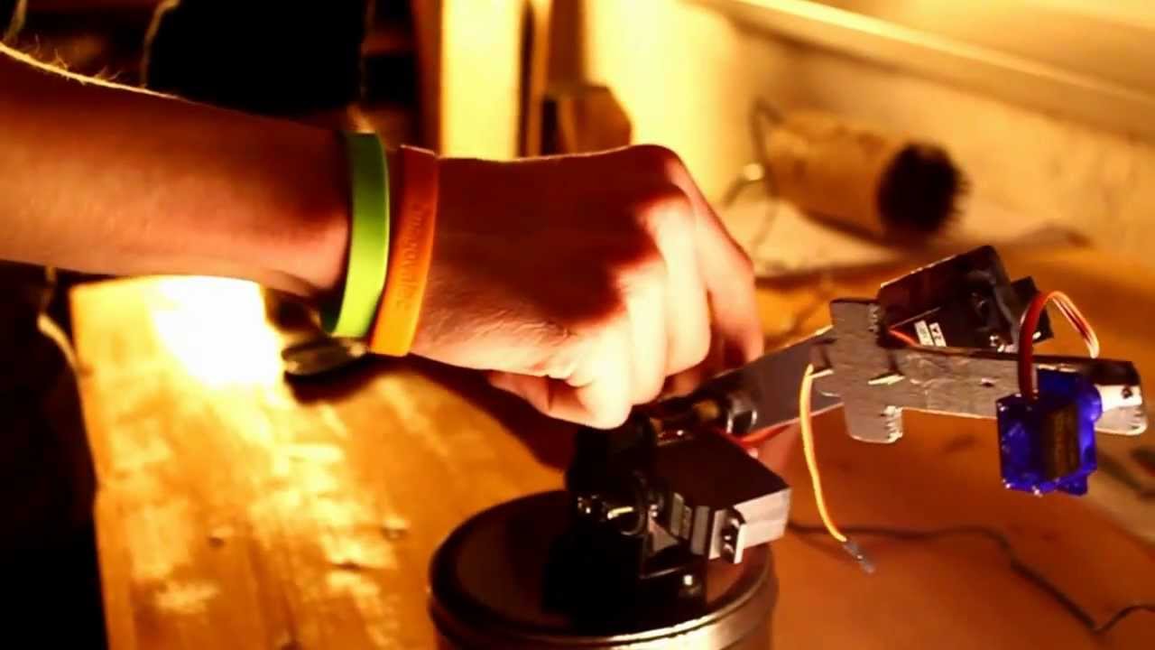 Robotic arm base - YouTube