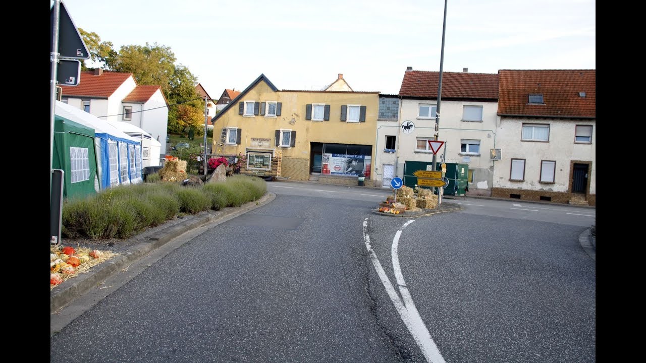 Rammelsbach EBM 2019 Gang über den Markt - YouTube