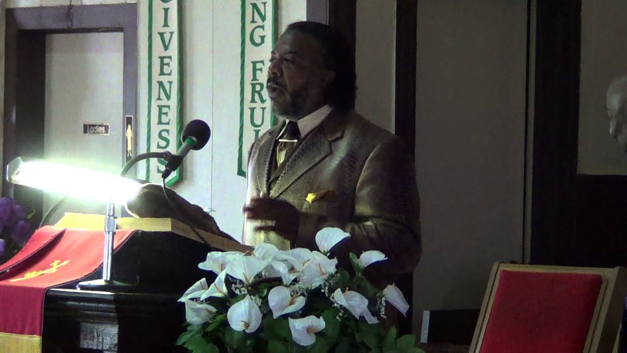 Pastor Stan Lewis @ Trinity Ch - YouTube