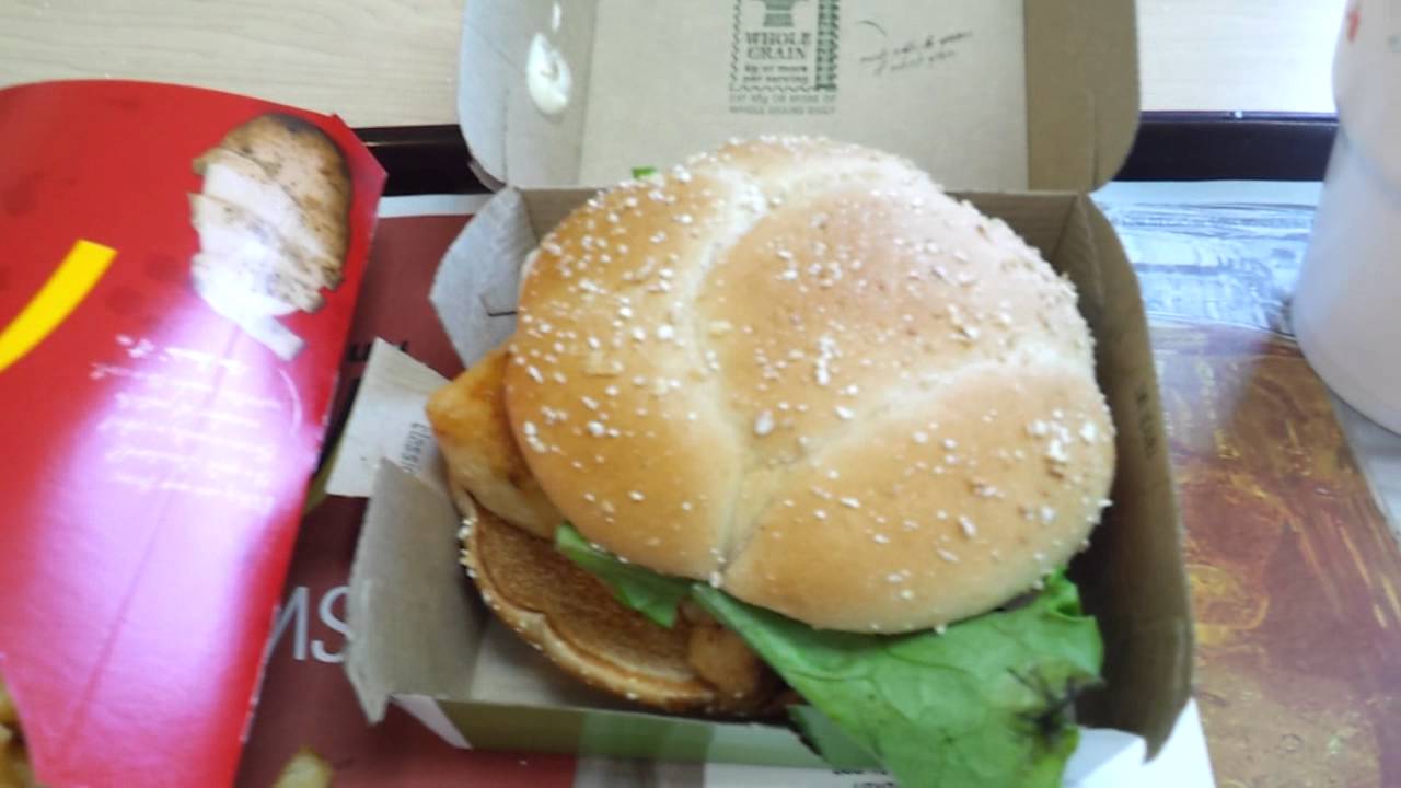 Grilled chicken classic sandwitch from McDonald's - YouTube