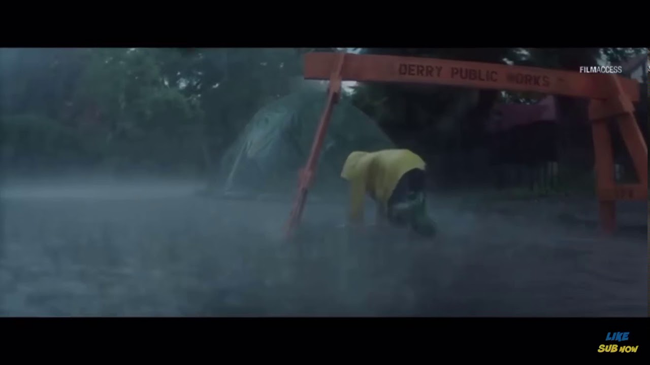 IT (2018) Georgie escapes death - YouTube