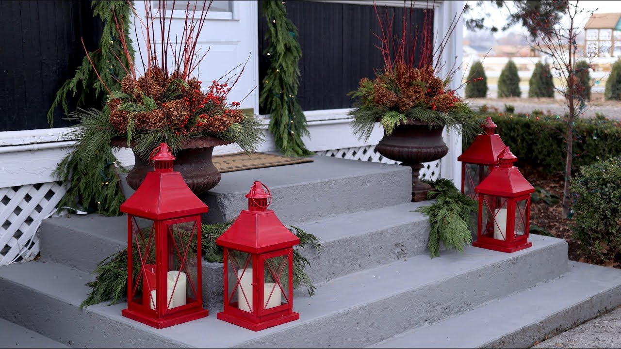 Using a Little Magic to Decorate My Back Porch! ️🎄 - YouTube