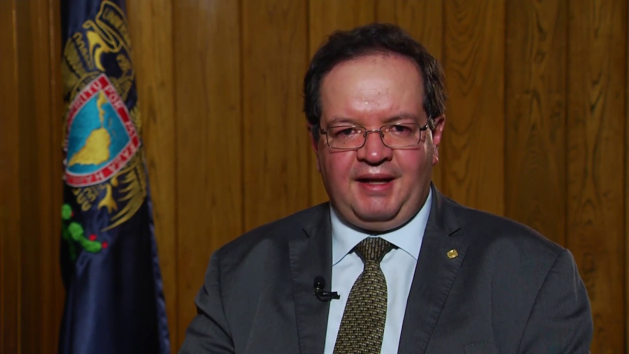 Mensaje del Secretario General de la UNAM - YouTube