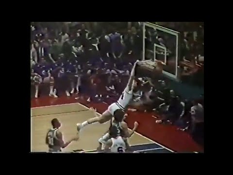 Darryl Dawkins & Bobby Jones Dunkfest vs. Celtics (1981 BOS-PHI)