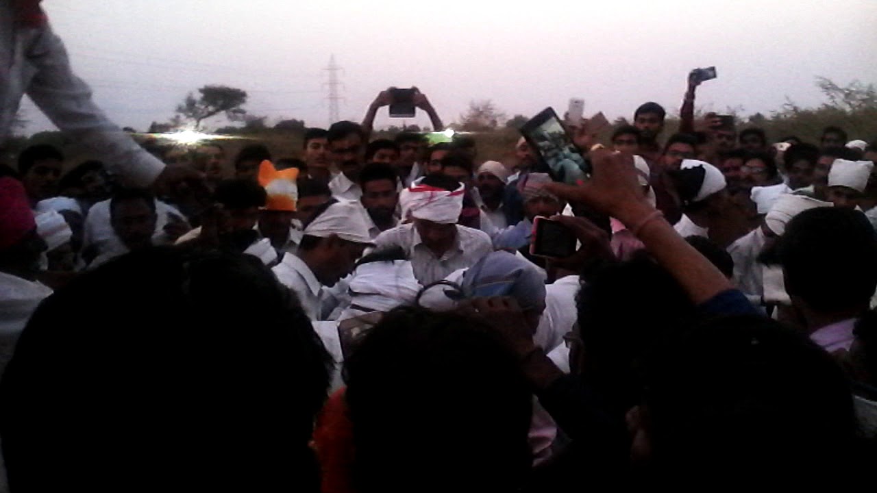 Lava dhaba Nagpur bina bailachi bandi yatra - YouTube