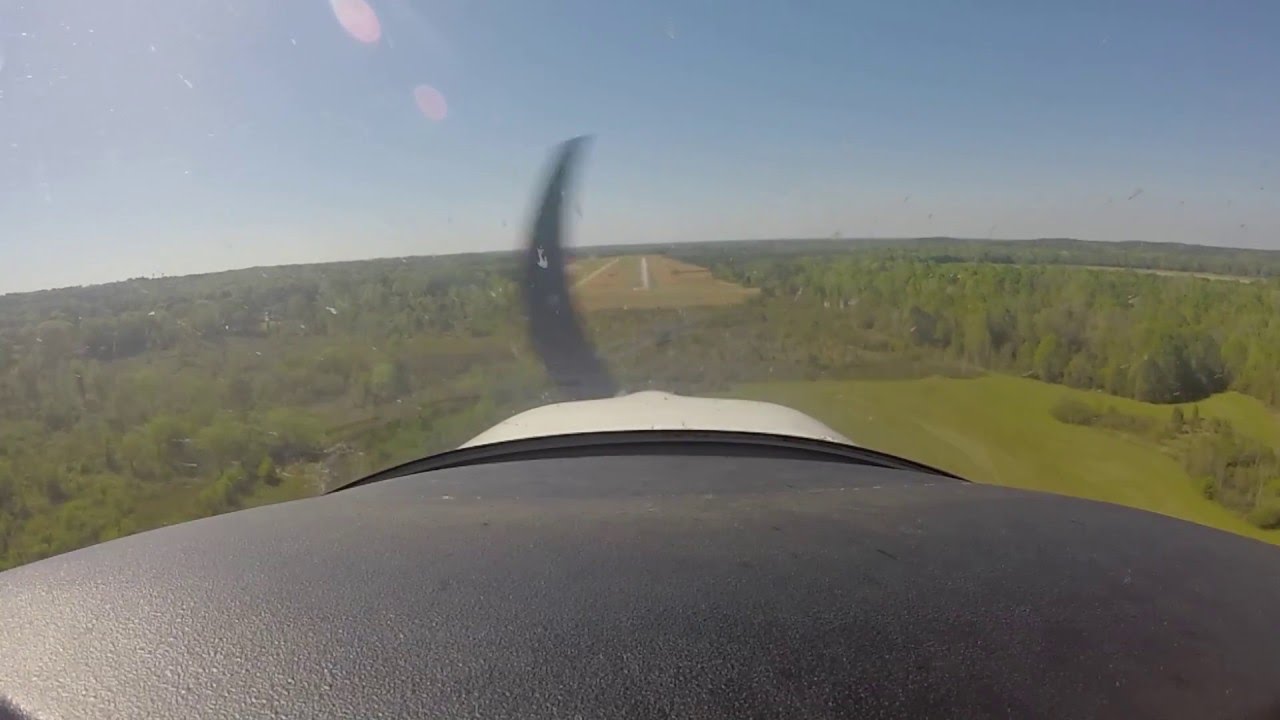 Life Of A Pilot - Flying VFR in Uncontrolled Airspace - YouTube
