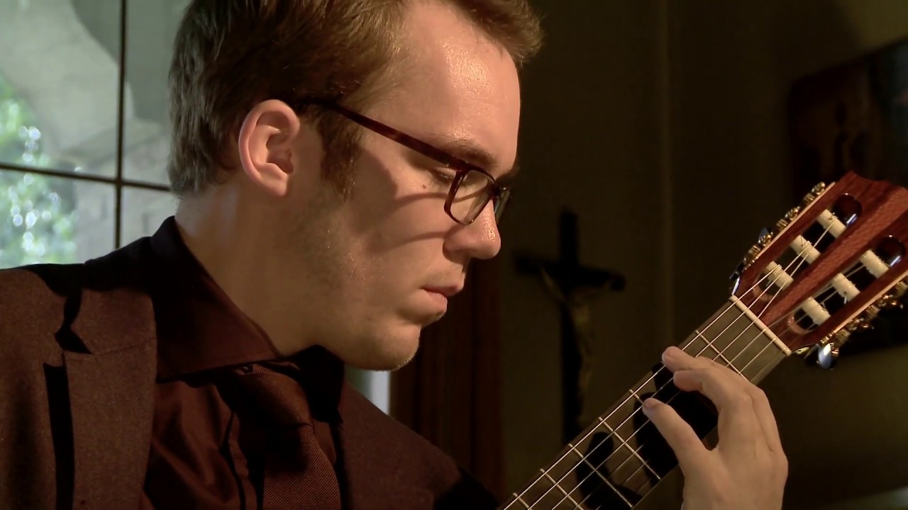 Quatre Pièces Brèves - Frank Martin (Martin van Hees, guitar) - YouTube