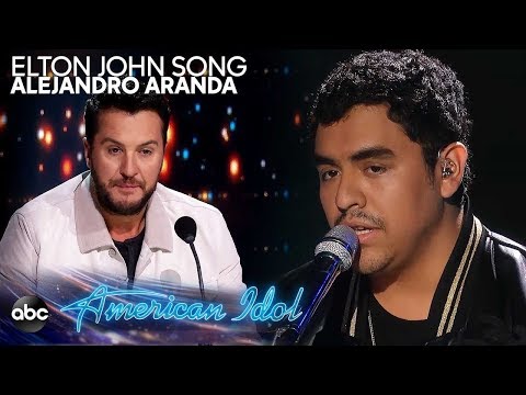 Alejandro Aranda sing \