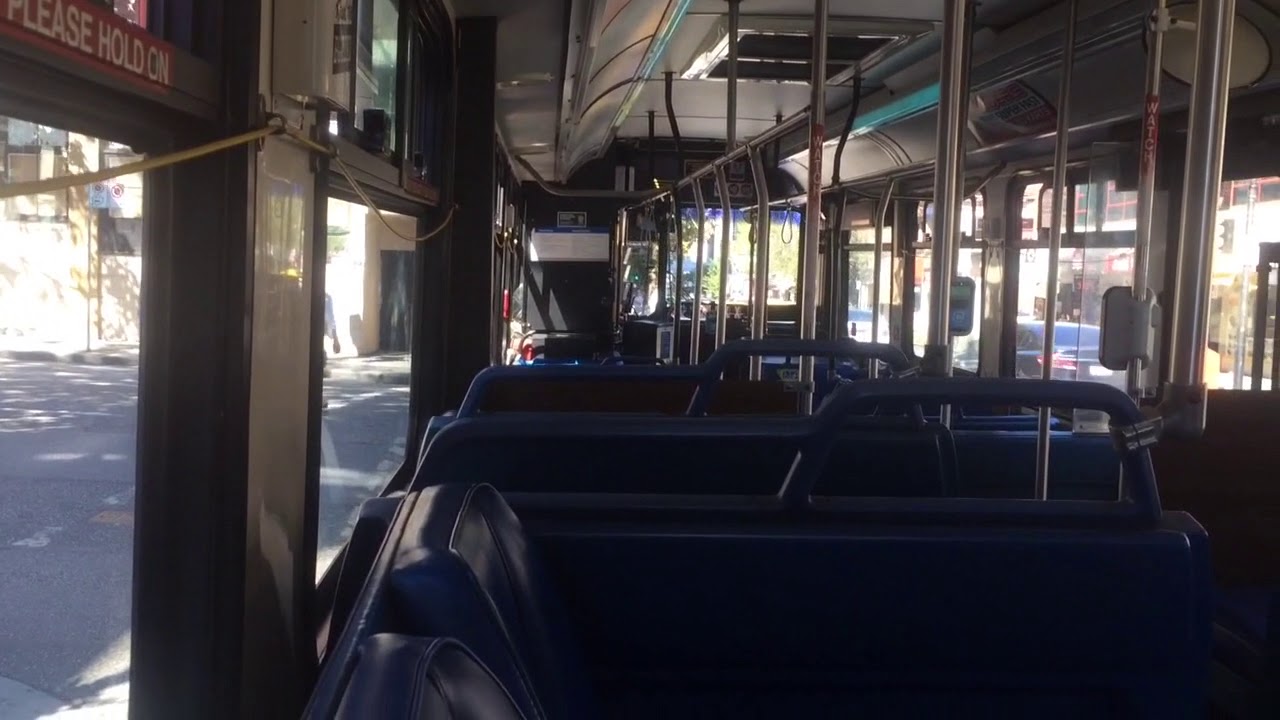 TransLink 1996 NFI D40LF 971 - YouTube