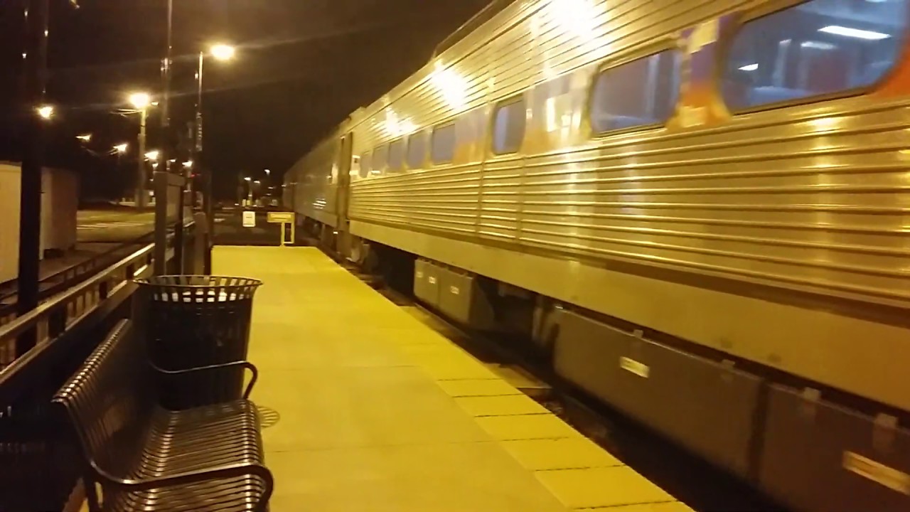 SEPTA Regional Rail HD: Two Trains at Woodbourne, PA RR (Silverliner IV ...