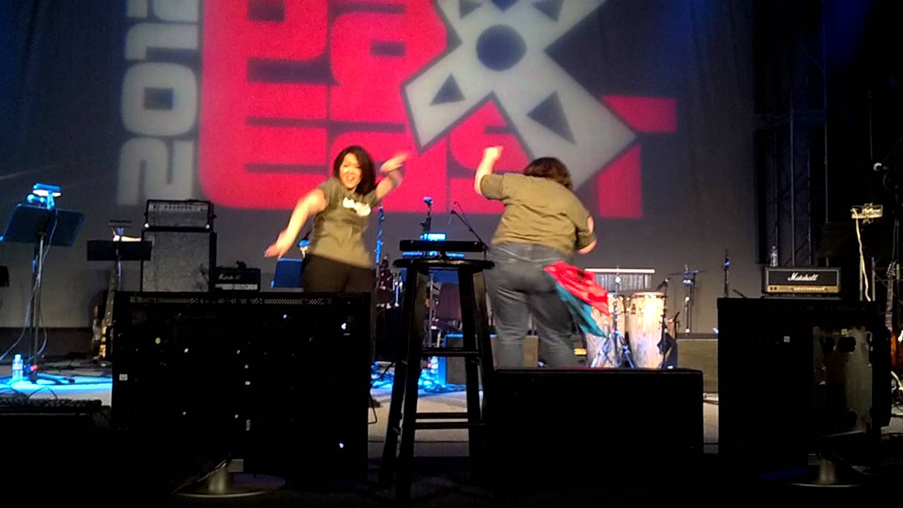 PAX East 2012 Omegathon Round 3: Dance Central 2! Part 1/2 - YouTube