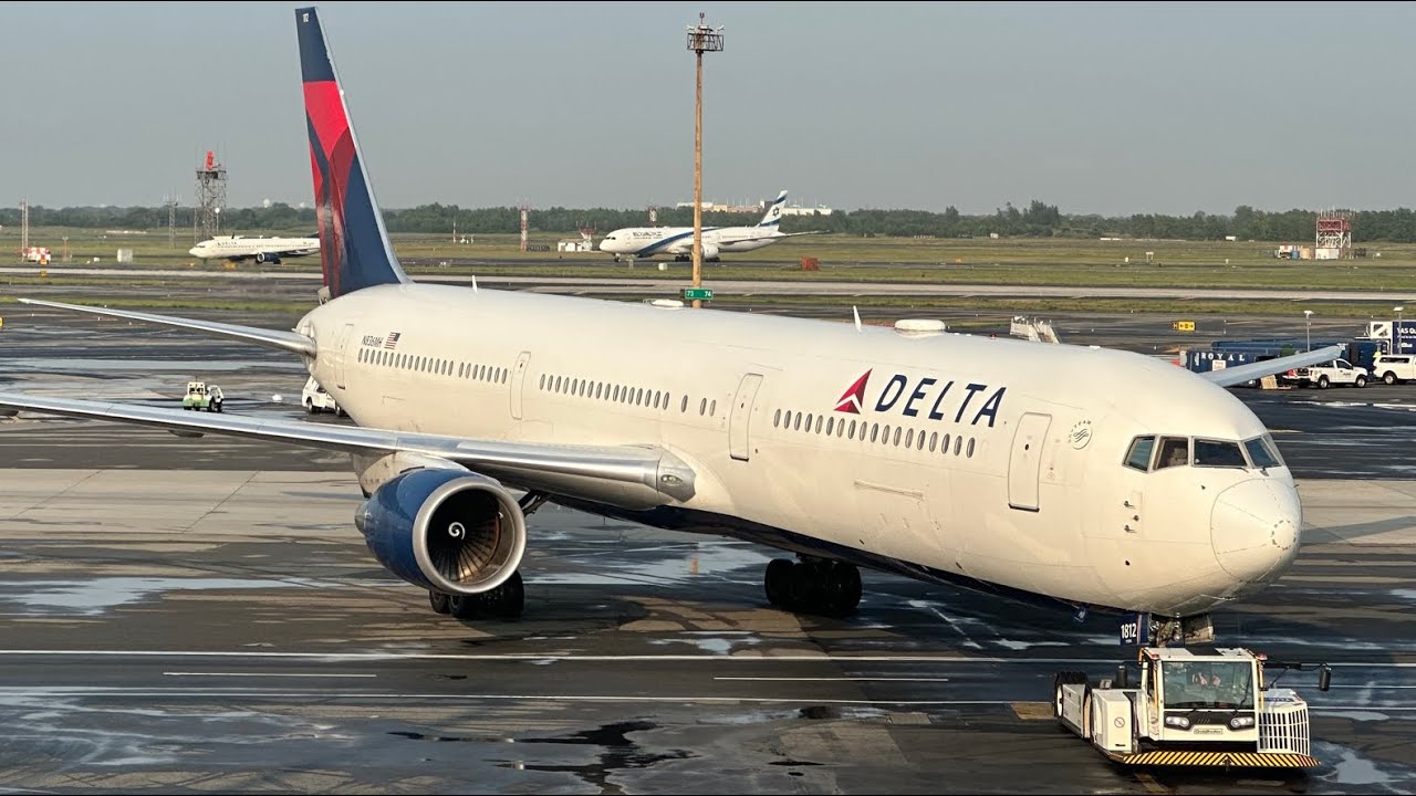 Delta Flight One Boeing 767-400ER Sunset Departure from JFK over ...