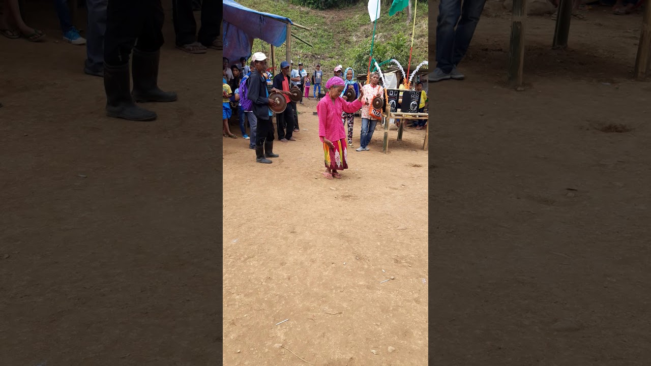 Teduray dance - YouTube