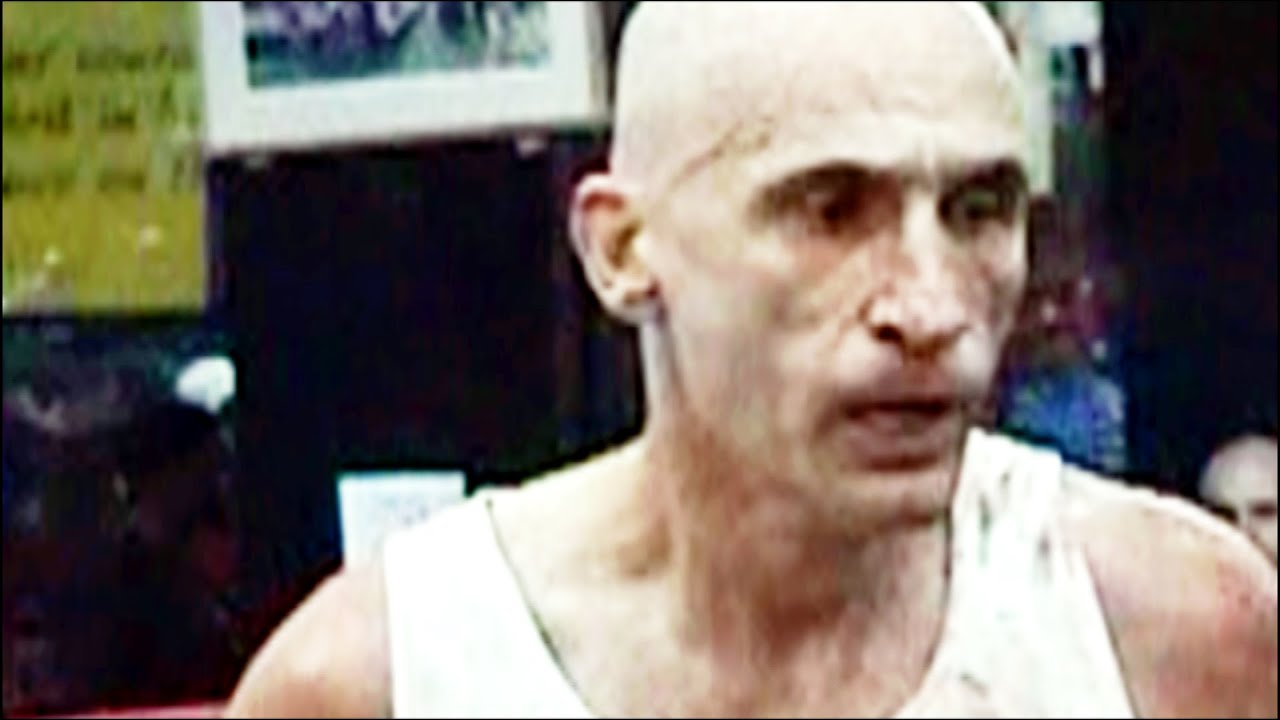 Heavyweight Master Boxers slug it out : 3 rounds - YouTube