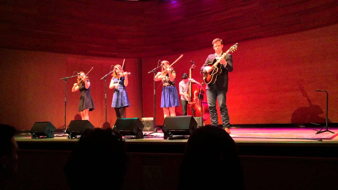 The Quebe Sisters - I Can't Go On This Way - YouTube