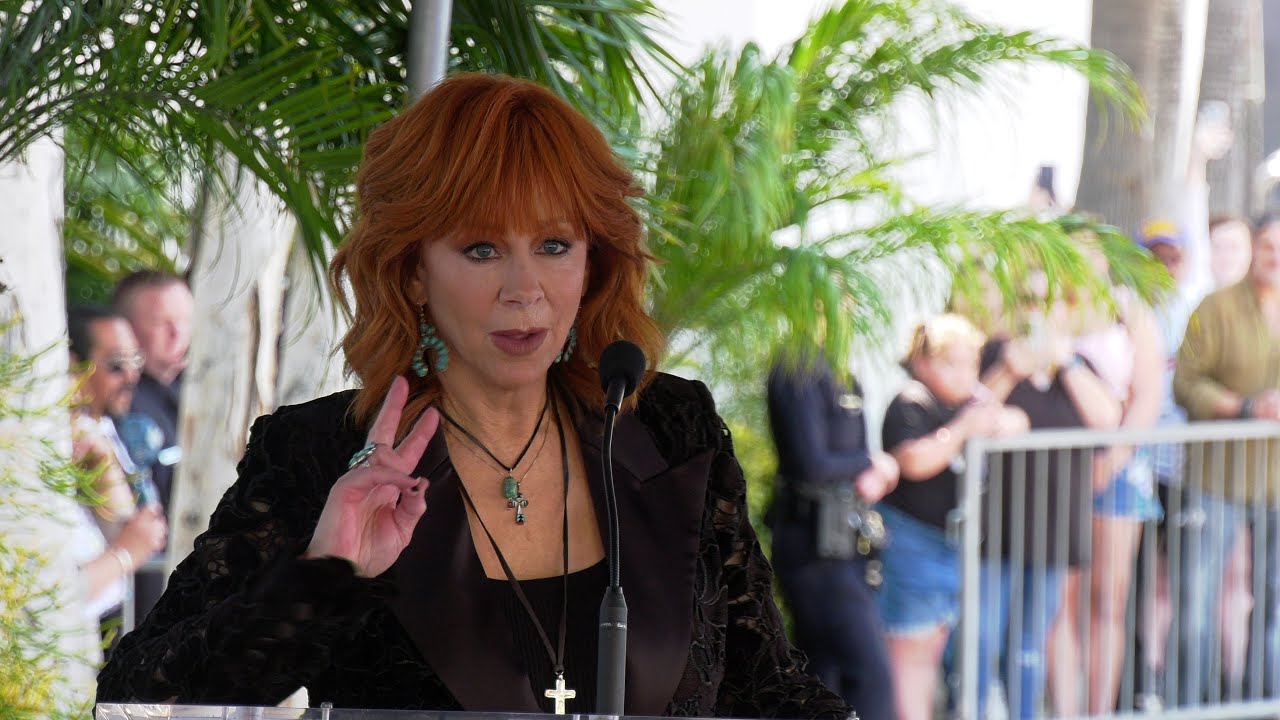 Reba McEntire's speech at the unveiling of Trisha Yearwood's star on ...