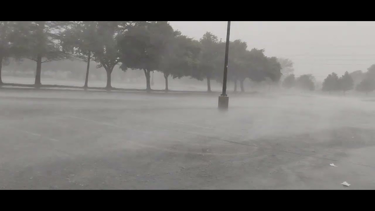 Hurricane Beryl eye wall with vortices in southwest Houston - YouTube
