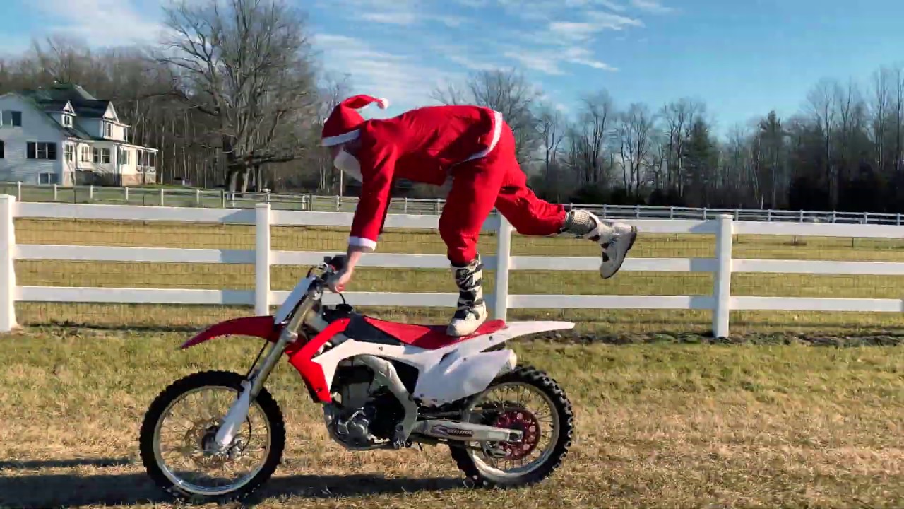 Dirtbiking Santa - YouTube