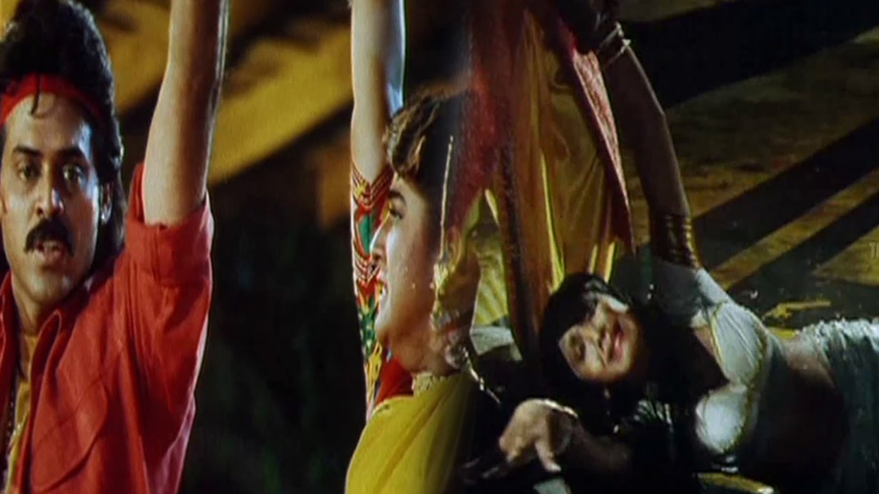 Satyanarayana Killes Vijayalalitha Scene || Sahasa Veerudu Sagara Kanya ...