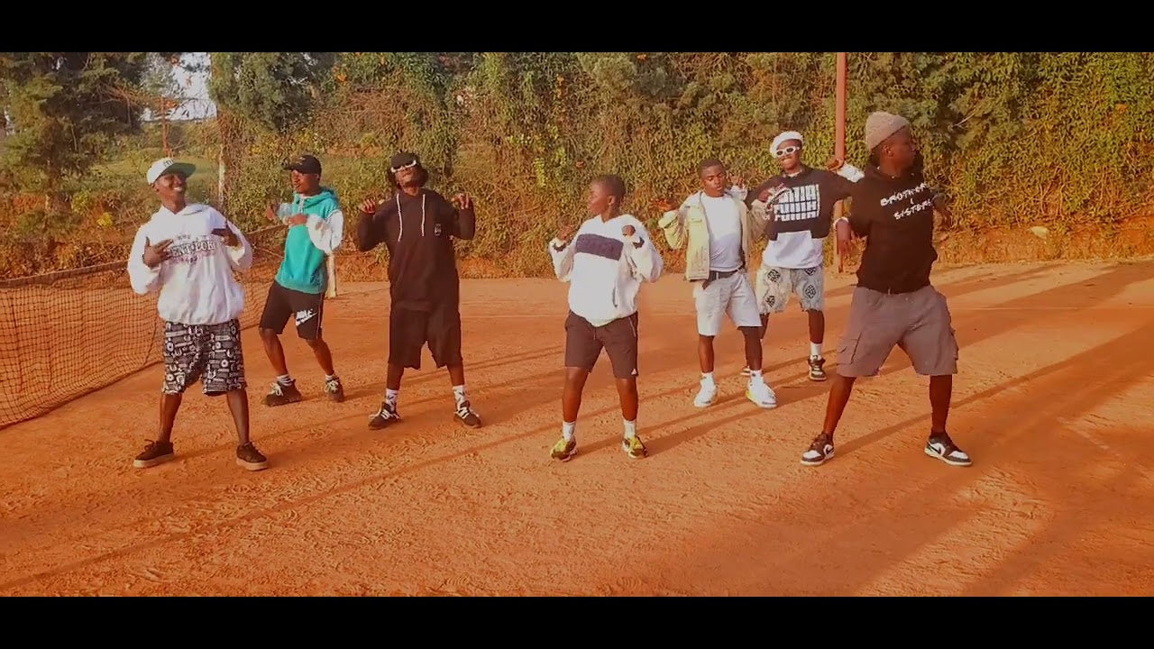 Marioo_-_Hakuna_Matata__Visualiser-Challenger From+257 - YouTube