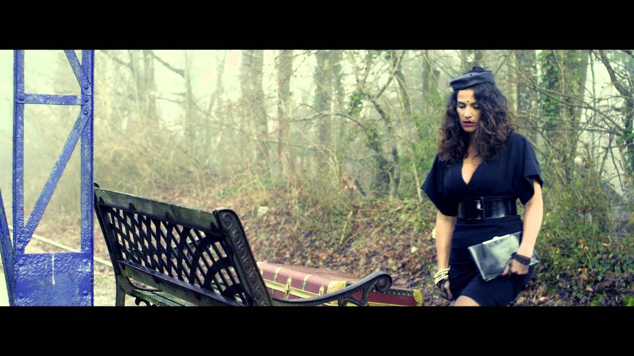 Elisa Tovati & Brice Conrad - Tout le temps (clip officiel) - YouTube