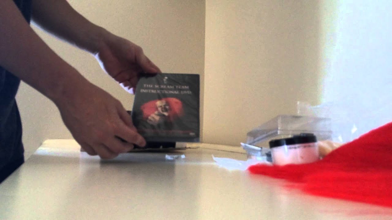 Scream Team Clown Unboxing - YouTube