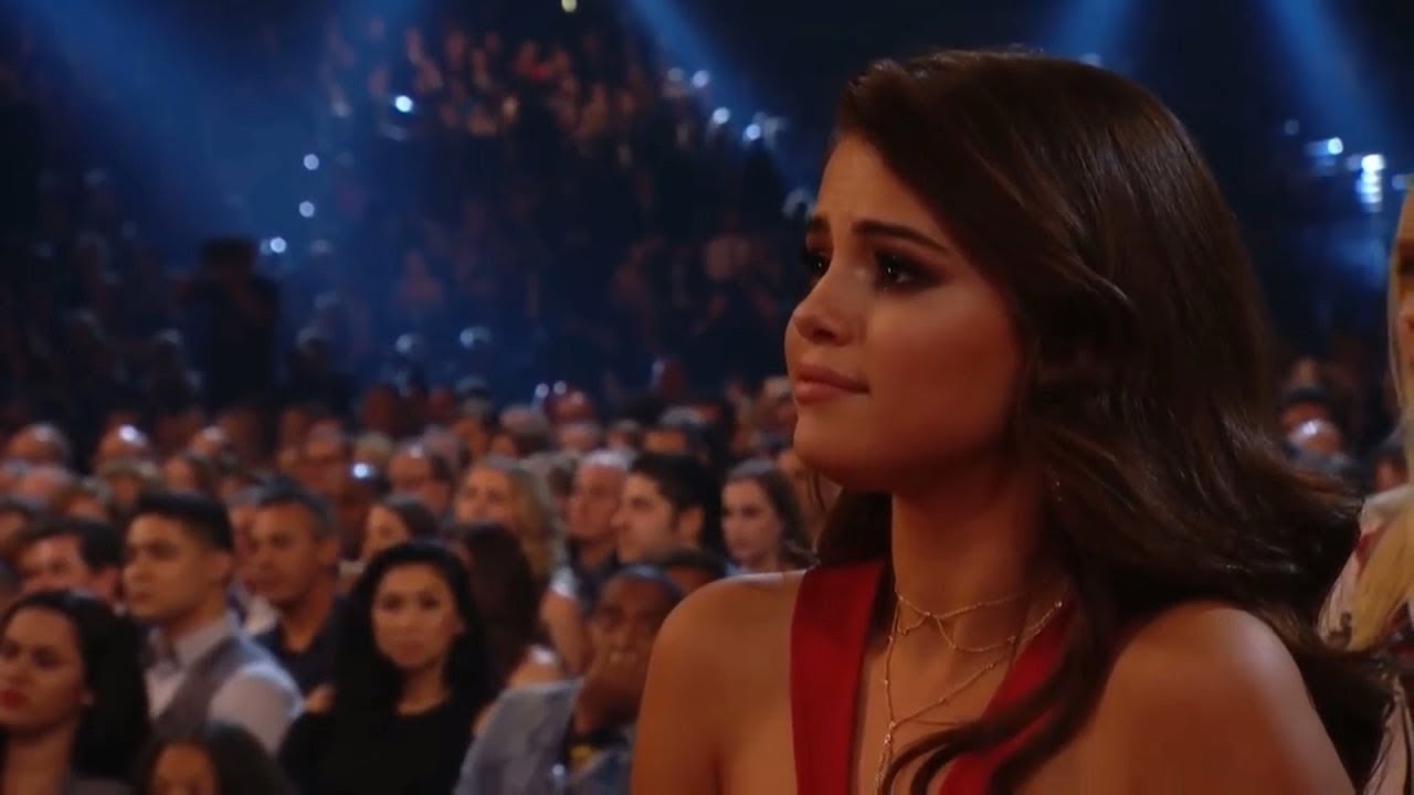 Famous Celebrity Reaction of Taylor Swift - YouTube