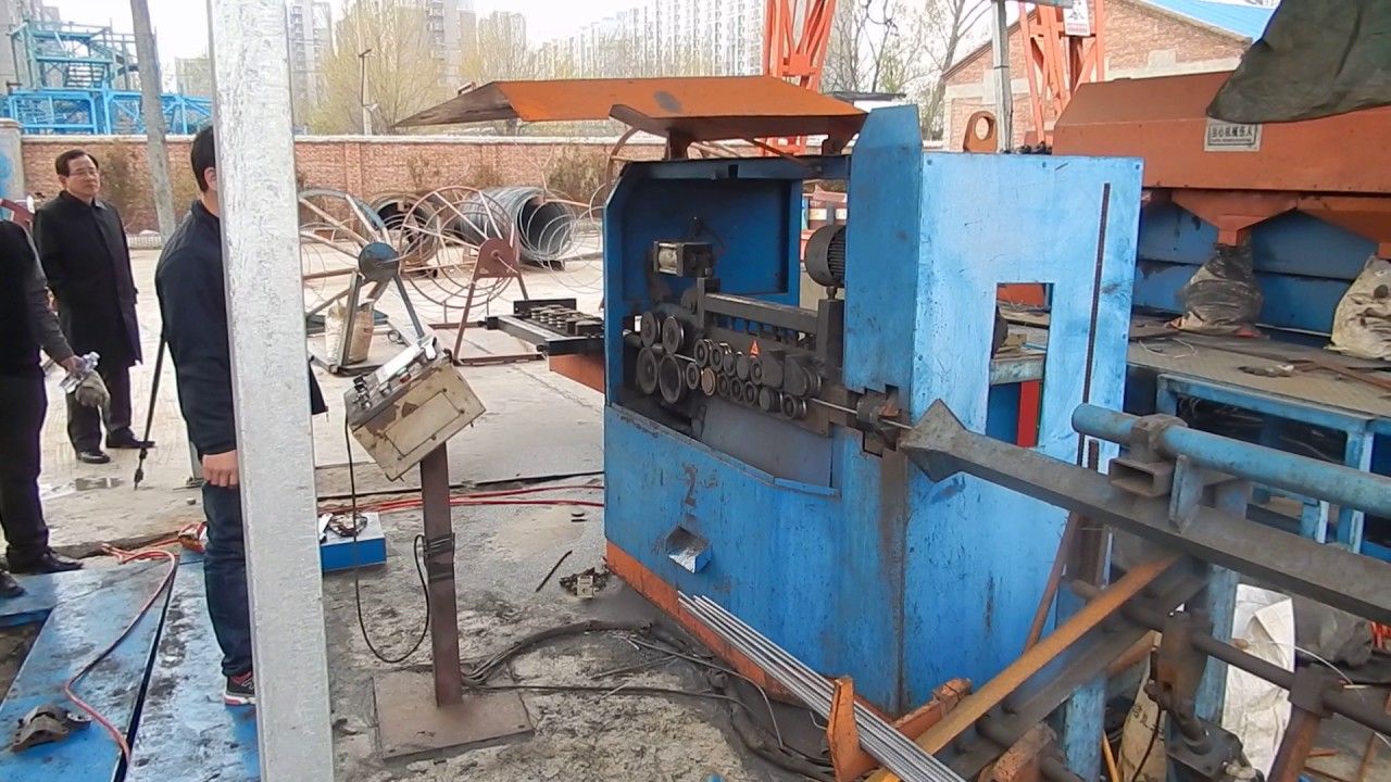 Steel Wire straightening and cutting machine working in Reinforcement ...