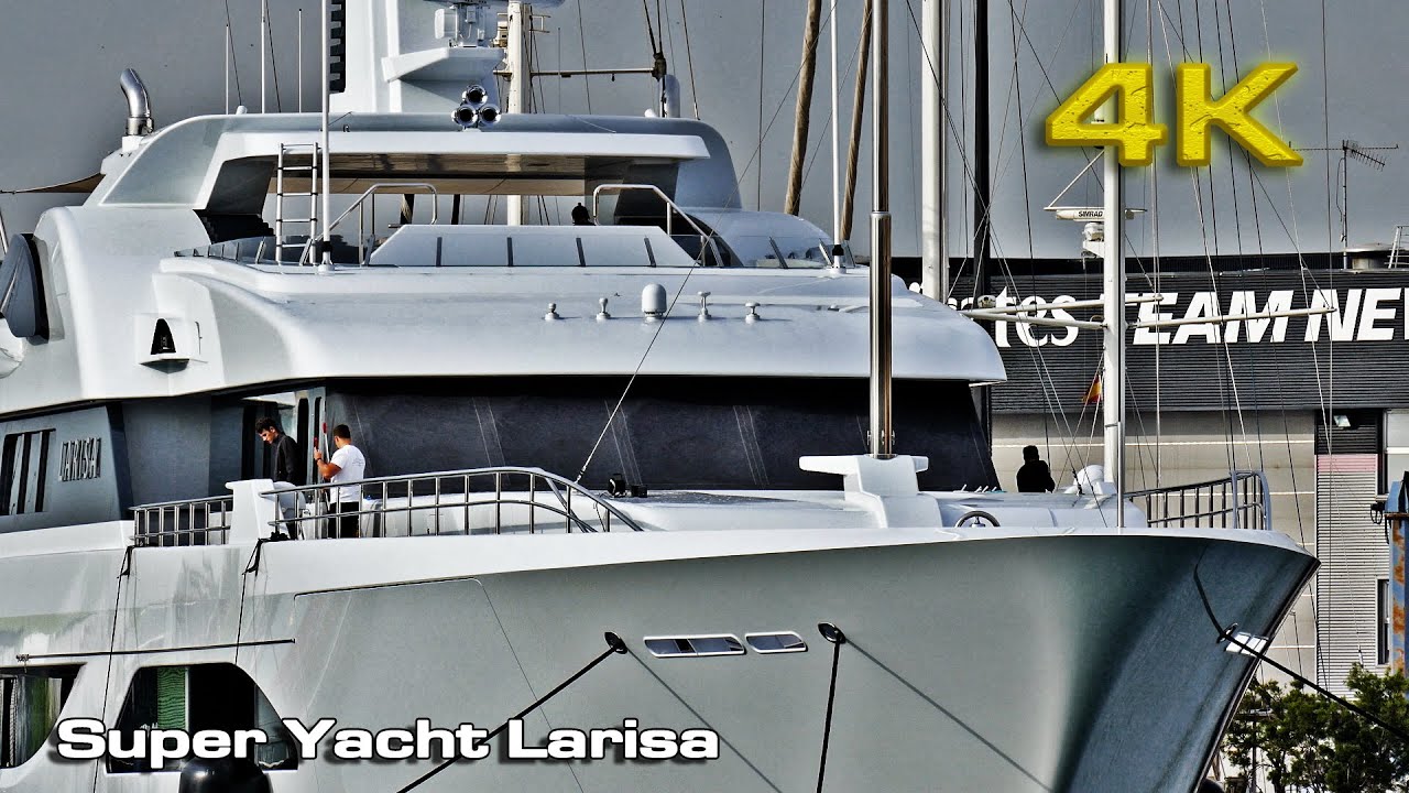 Super Yacht Larisa at Marina Real [4K] - YouTube