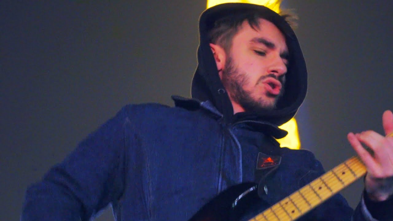 Théo Bernard - Au DD - PNL (Cover) - YouTube