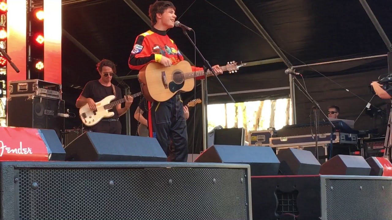 Finnian Johnson at Tamworth Country Music Festival 2018 - YouTube